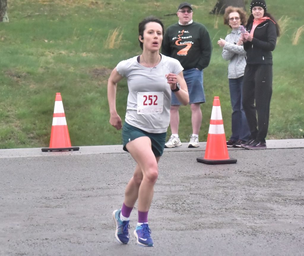 Ohiopyle native Cunningham wins Mount Summit Challenge - Herald-Standard